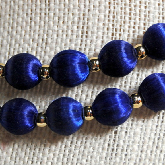 Jewelry | Silk Thread Wrapped Bead Gold Connectors Necklace | Poshmark